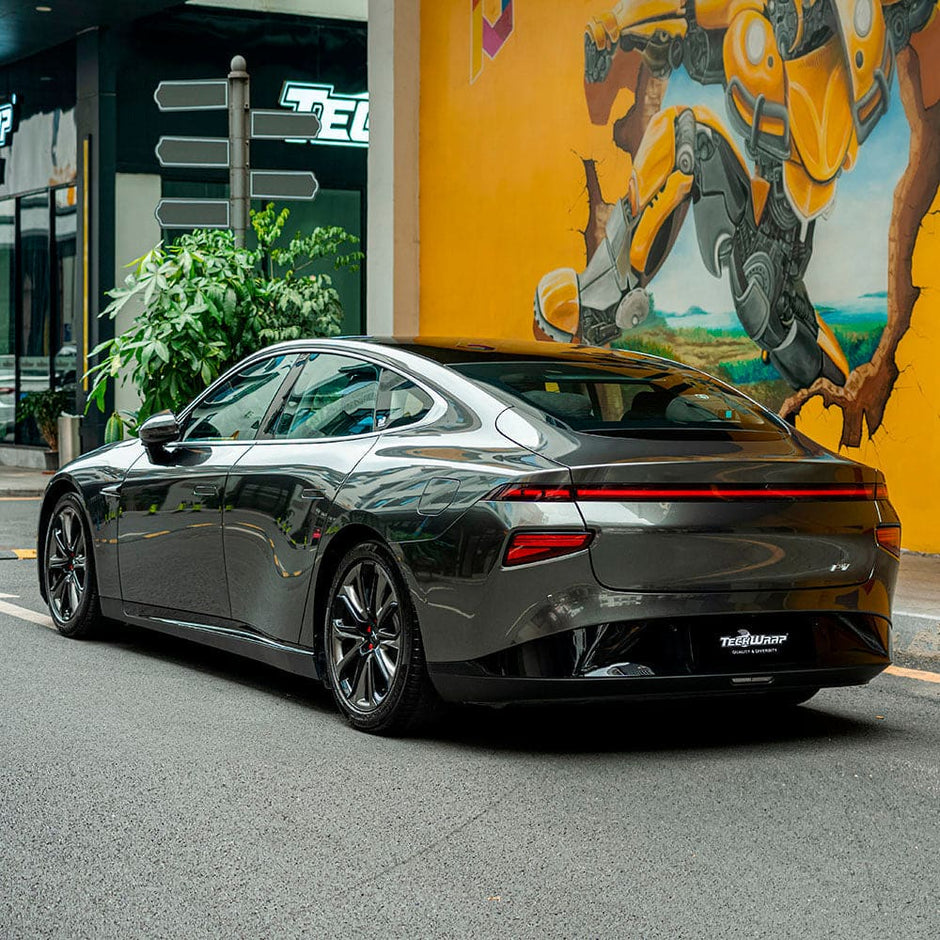 RB32-HD Deep Onyx Gloss Metallic HD TeckWrap European Distributor